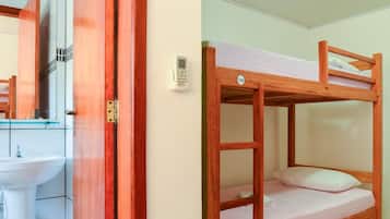 Wi-fi grátis, roupa de cama fornecida