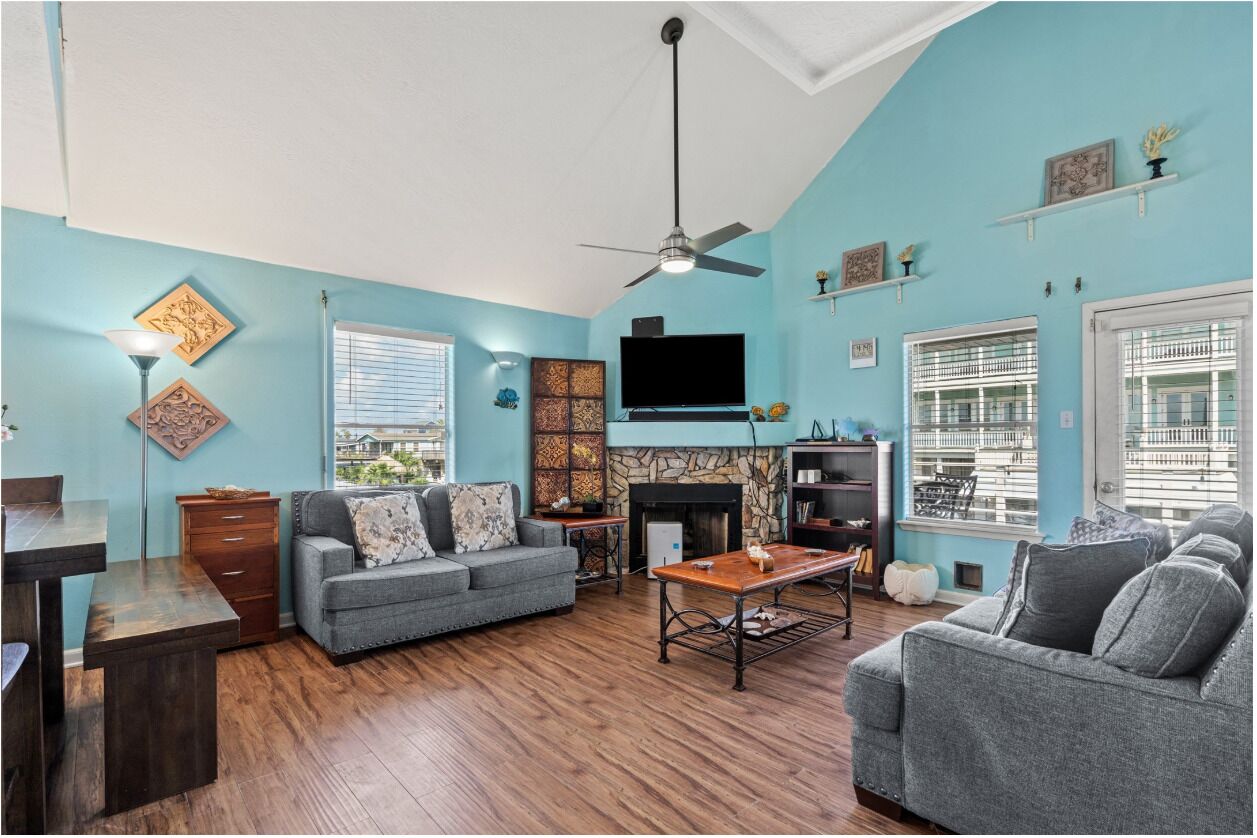 Pesca Ready ** Jamaica Beach Waterfront Vacation Home - Jamaica Beach, TX