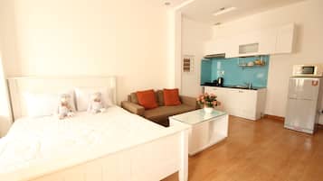 Estúdio Comfort, varanda | Secretária, ferro/tábua de engomar, Wi-fi grátis