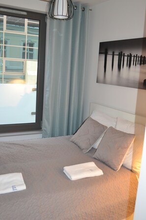 Apartamento, 1 quarto (Tkacka Street 69) | 1 quarto, roupa de alta qualidade, ferro/tábua de engomar, Wi-fi grátis