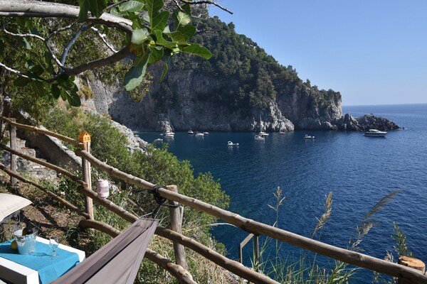 Bella Baia Glamping - Maiori