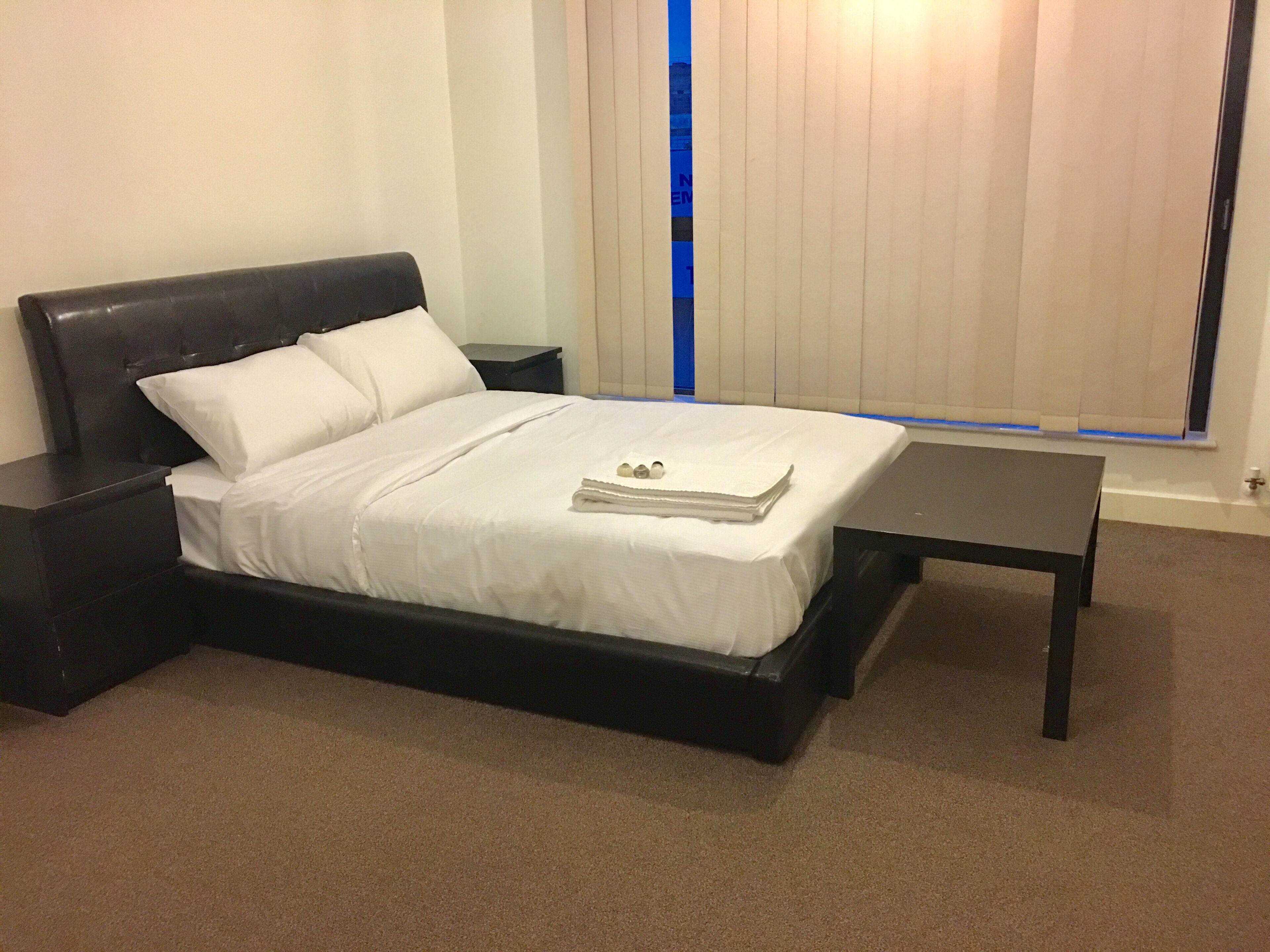 Excel, Executive Double Rooms !! £99 For 2rooms !! - Woolwich