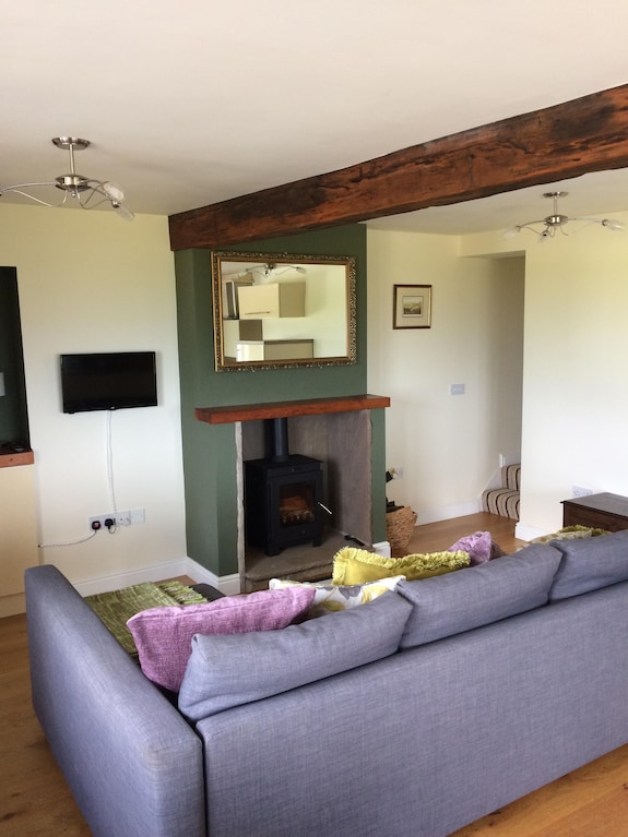 Law Brook Farm Cottage With Stunning Views . - West Yorkshire