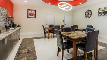 Zona de pequenos-almoços