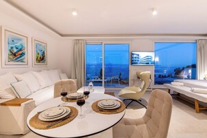 Suite | 4 quartos, roupa de alta qualidade, cofre no quarto 