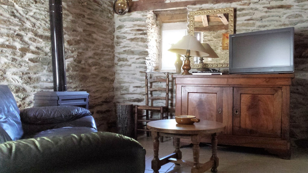 Gite éCoresponsable Castagnere 4* En Cevennes :\Nclimatisation, Animal Bienvenu - Gard