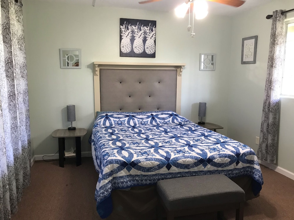 Cozy 3 Bedroom Home 20 Minutes From Hilo - Pāhoa, HI
