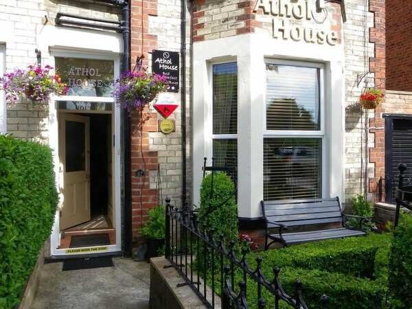 Athol Guest House - Filey
