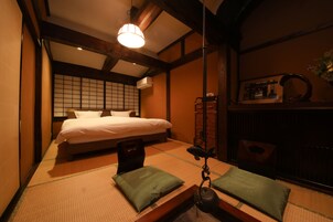 Quarto Tradicional, não fumadores (Japanese Western Style) | Cofre no quarto, Wi-fi grátis, roupa de cama fornecida 