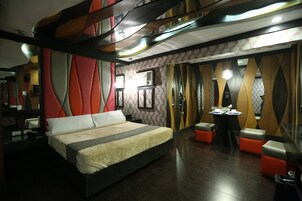 Quarto Deluxe | Escrivaninha, Wi-Fi de cortesia, roupa de cama