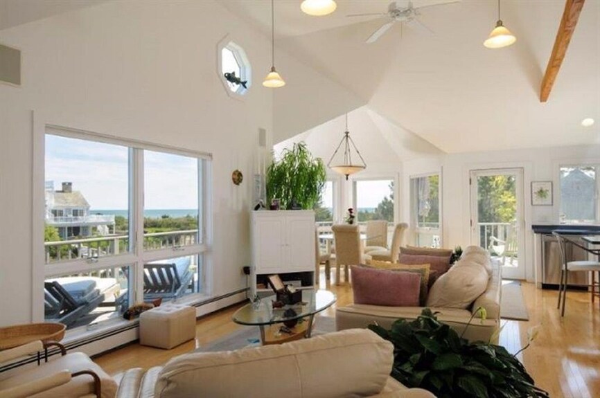 Spectacular Waterfront Home / Boat Dock / 3 Private Beaches / Gated Community - Seagull Beach, MA