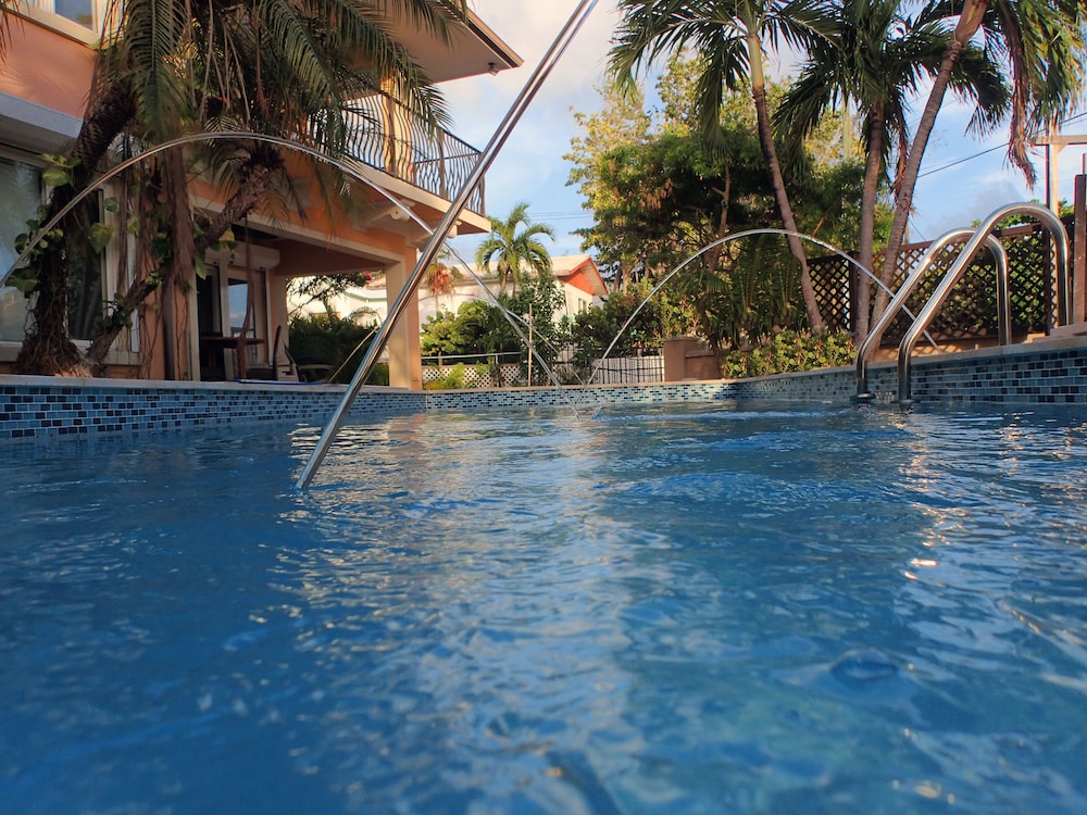Windsong #2 Beautiful Boggy Sand Beach, Smb. - Cayman Islands