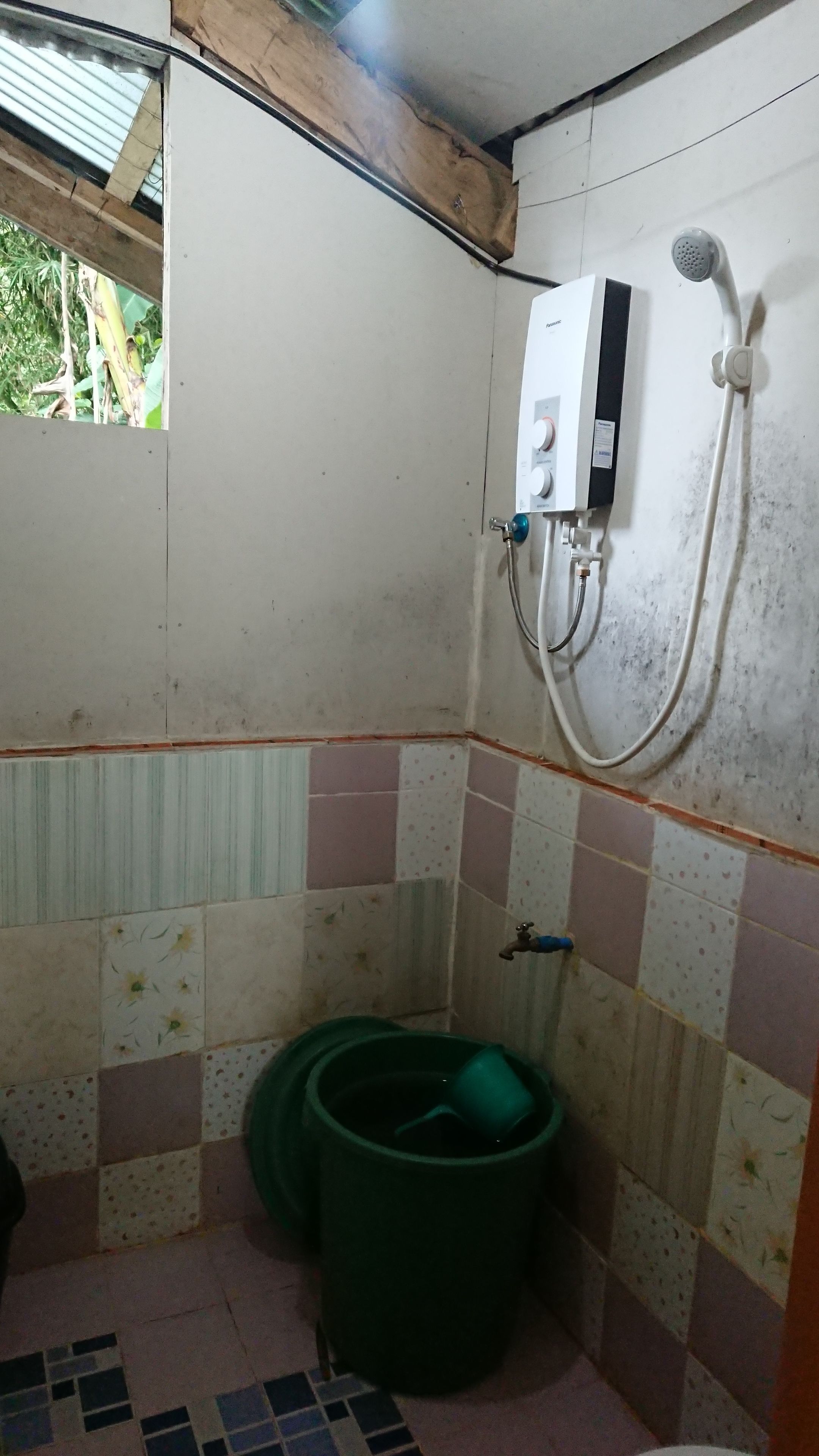 Quarto (Nipa Hut) | Banheiro | Chuveiro, produtos de toalete grátis, toalhas de banho 