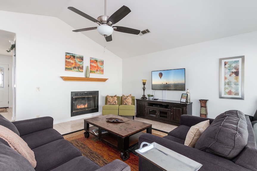 Great Location! Close To Peltzer, Lorimar, Faulkner, Long Shadow Wineries! - 門尼菲