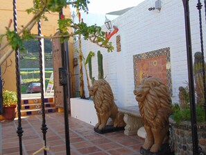 Entrada do alojamento