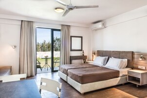 Quartos insonorizados, Wi-fi, acesso para cadeira de rodas 