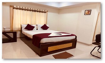 Quarto Duplo Familiar, 1 quarto, não fumadores, no piso executivo | Cofre no quarto, secretária, ferro/tábua de engomar 