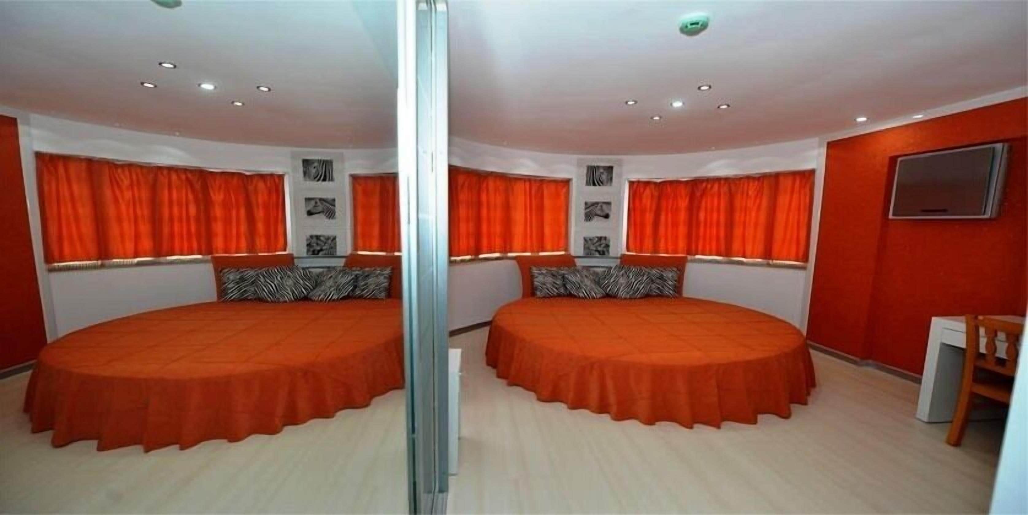 Quarto Duplo Deluxe | Minibar, quartos insonorizados, Wi-fi grátis, roupa de cama fornecida 
