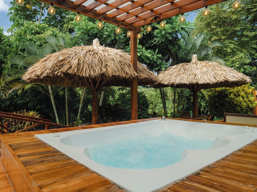 Banheira de hidromassagem