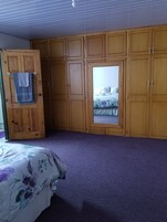 1 quarto, roupa de alta qualidade, quartos insonorizados 