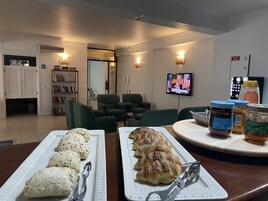 Pequeno-almoço continental diário incluído