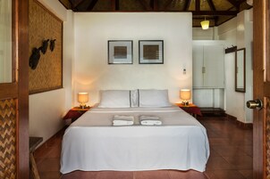 Quarto Duplo Básico, em frente à praia | Minibar, cofre no quarto, com mobília individualizada, secretária 