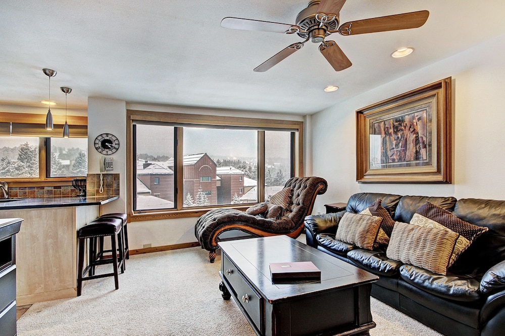 Ski-in/ski-out Studio W/snowy Alpine Views - Walk To Main St Studio Bedroom Condo By Redawning - Breckenridge, CO