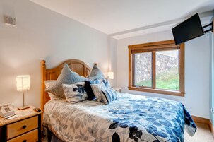 Condo, 1 quarto | 1 quarto, Wi-Fi de cortesia, roupa de cama