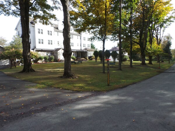 Kenoza Lake View Manor - State of New York