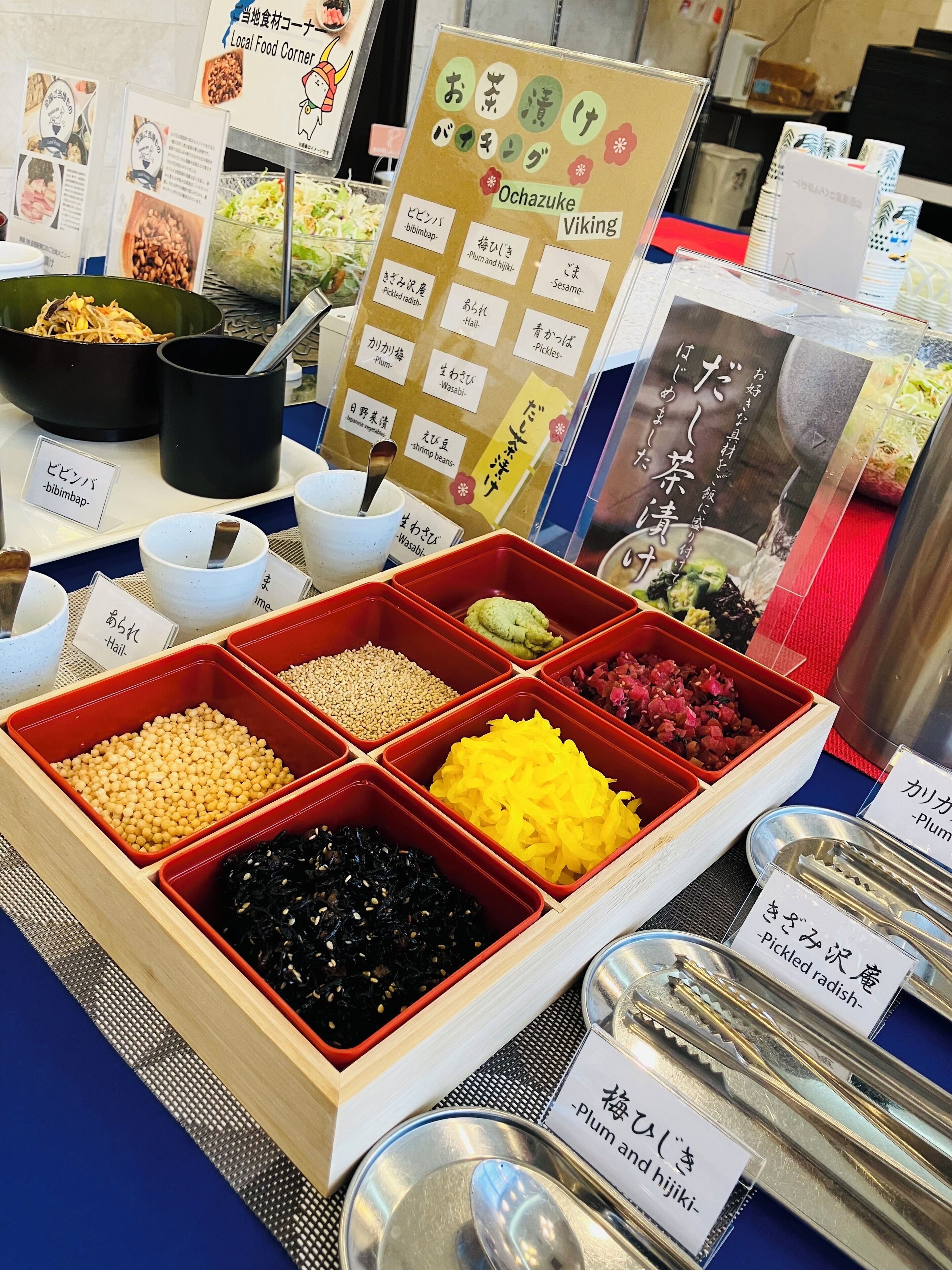 Café da manhã com buffet grátis todos os dias