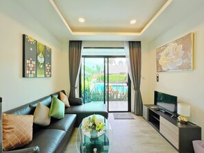 Suite Lua de Mel, 1 cama king-size, não fumadores, vista para a piscina | 1 quarto, roupa de alta qualidade, minibar, cofre no quarto