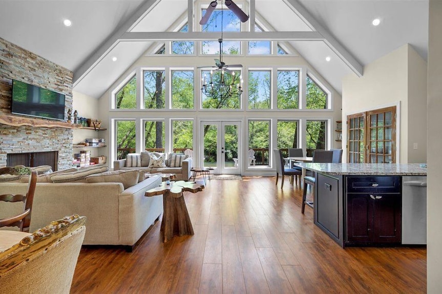 Dahlonega Chalet Aan De Chestatee-rivier. Zeer Privé En Gezinsvriendelijk. - Georgia