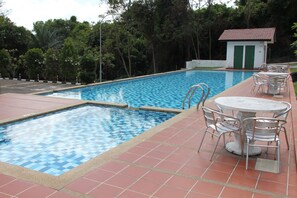 Piscina exterior 