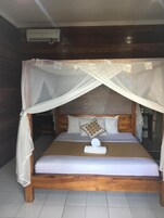 Quarto Duplo Standard | 1 quarto, minibar com produtos grátis, quartos insonorizados