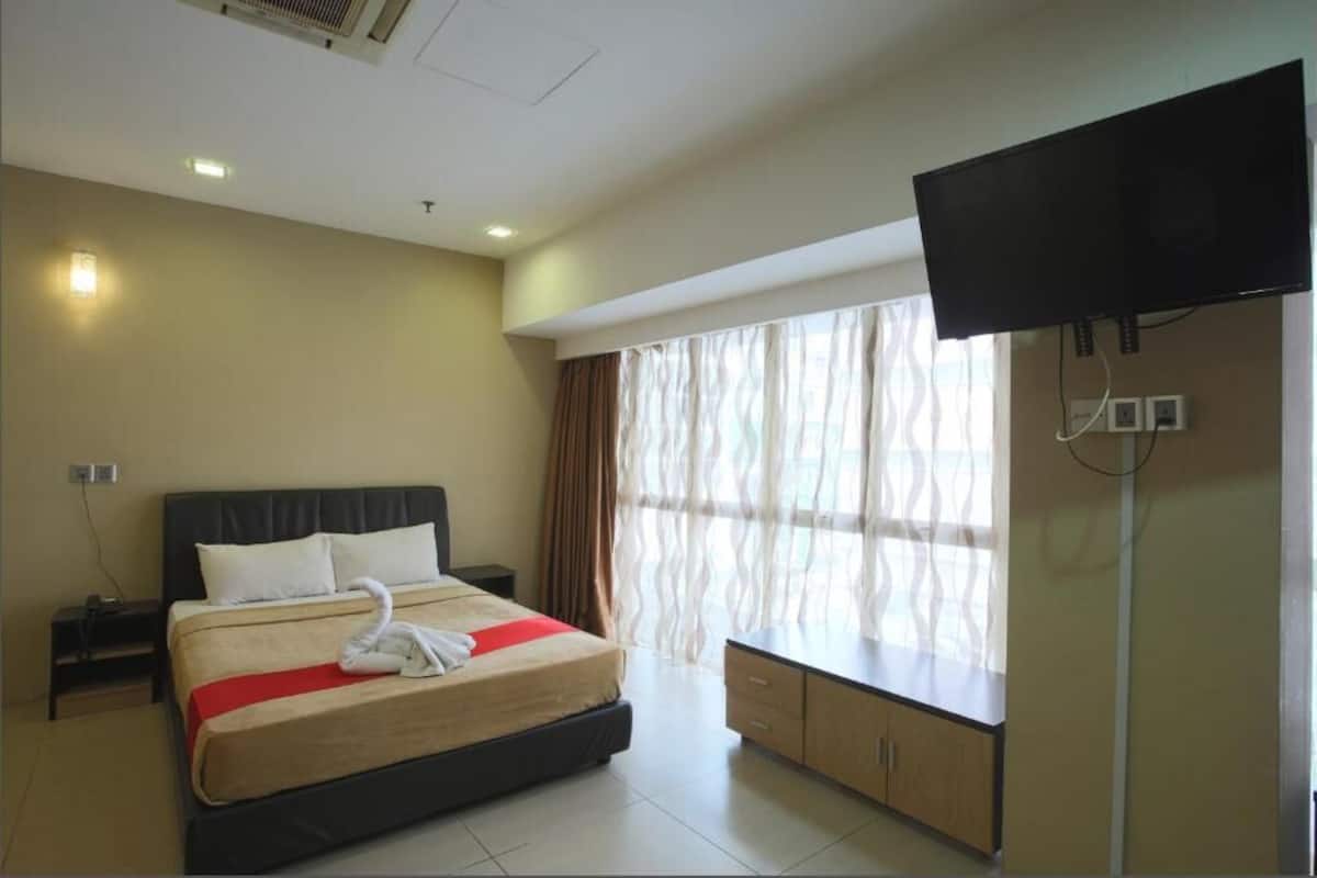 Quarto Standard, 1 cama queen-size | 1 quarto, minibar, ferro/tábua de engomar, Wi-fi grátis