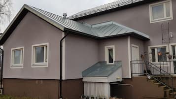 Fachada da propriedade