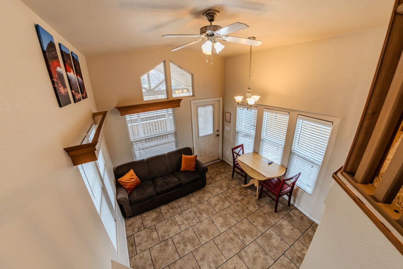 Mesa Arch Cabin #22 - Moab, UT