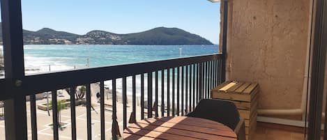 Suite Comfort, casa de banho anexa | Vista da varanda