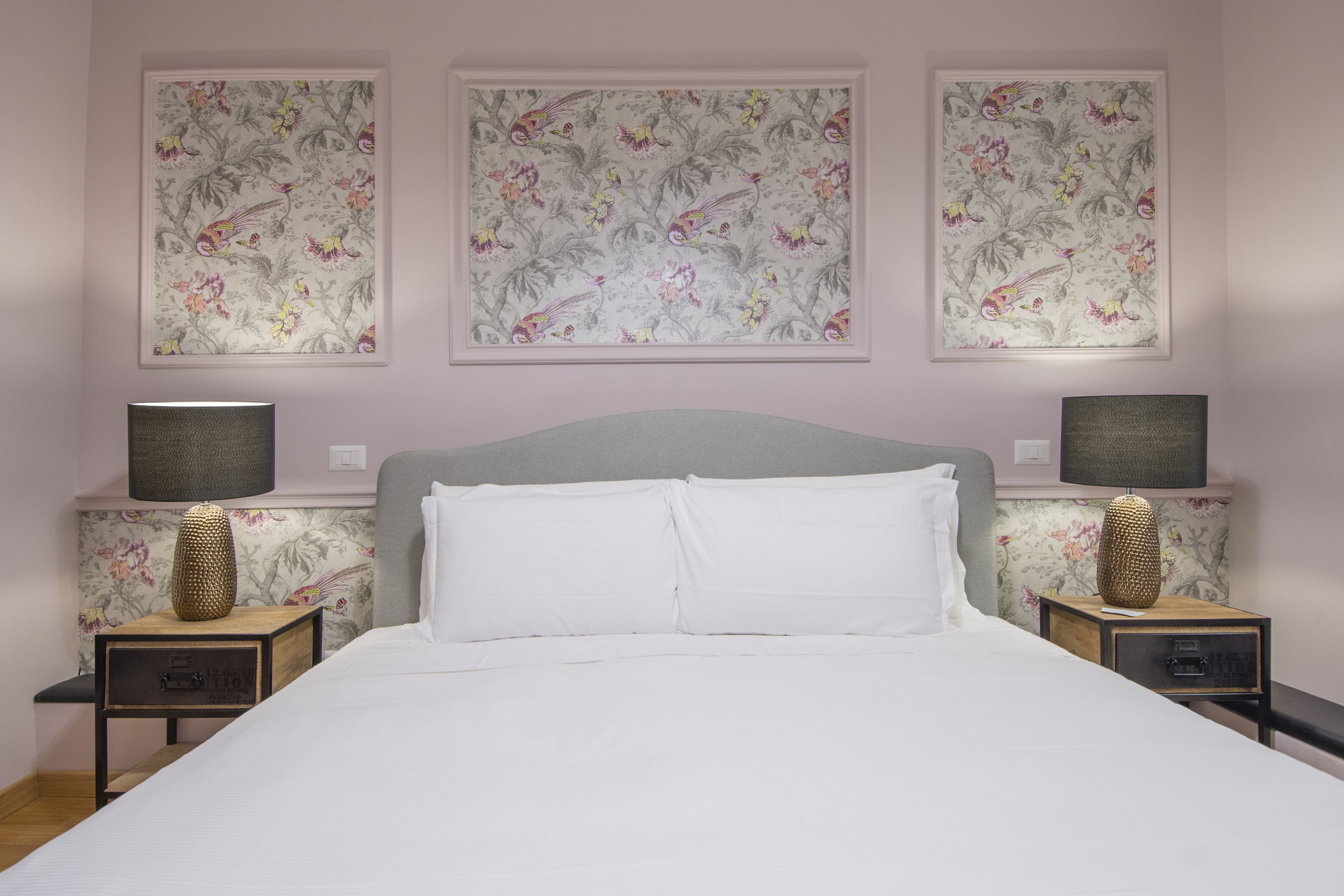 Dem Hotel, Rome: Hotel Reviews, Rooms & Prices | Hoteles.com