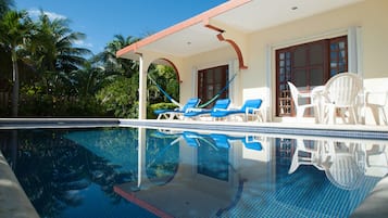 Piscina externa