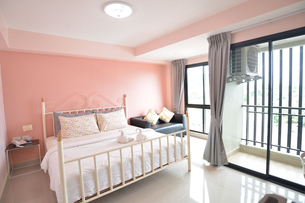 Kwanchanok Ville - Hua Hin