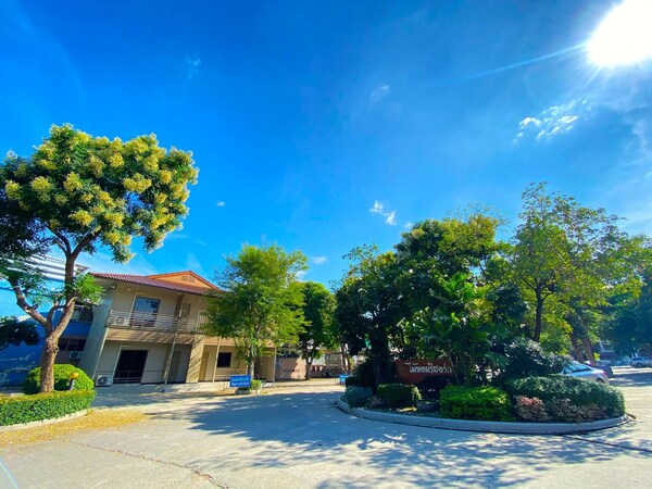 Maihom Resort Daowadung - Mueang Nakhon Sawan District