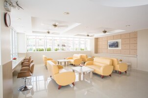 Café da manhã, almoço e jantar; culinária tailandesa 