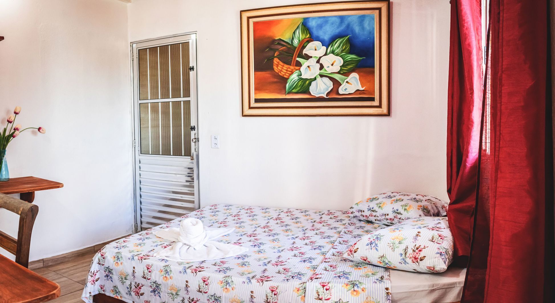 Wi-fi grátis, roupa de cama fornecida 