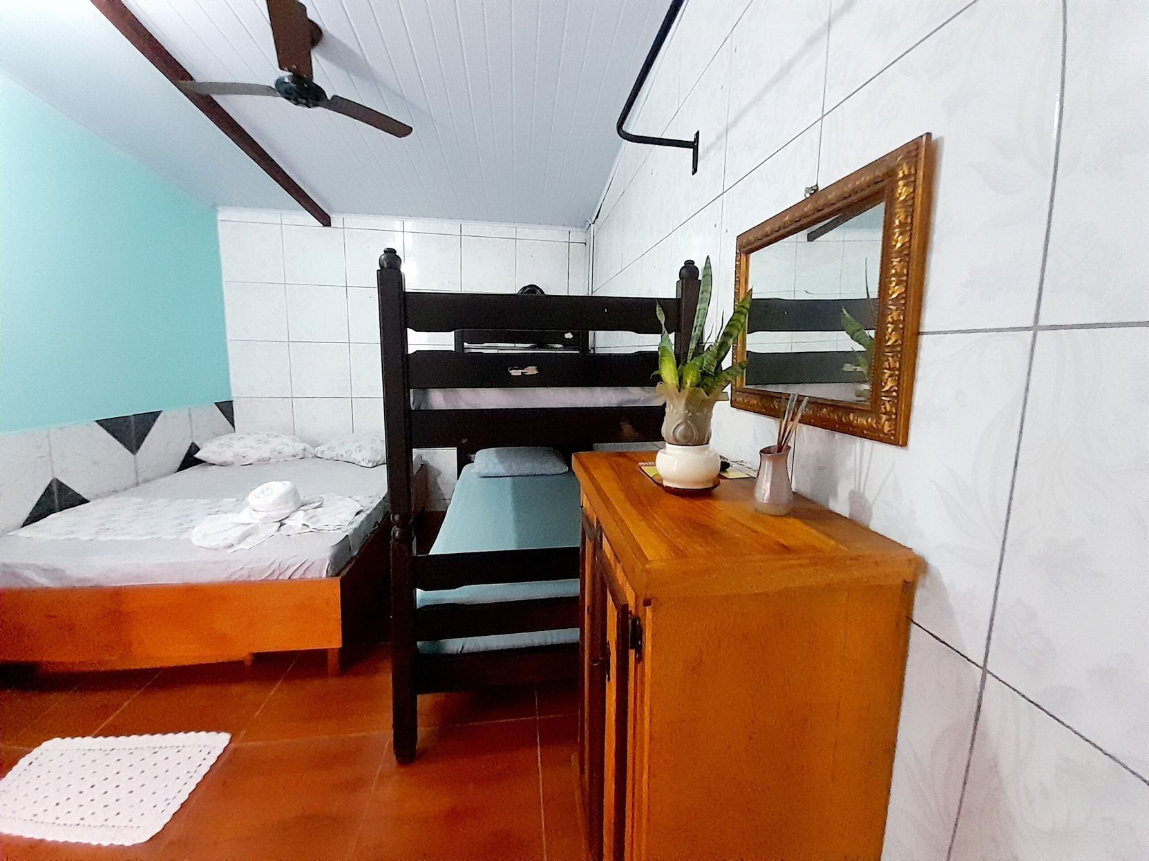 Wi-fi grátis, roupa de cama fornecida 