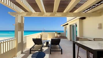 Grand Royal Suite Hot Tub Beachfront | Detalhe da fachada