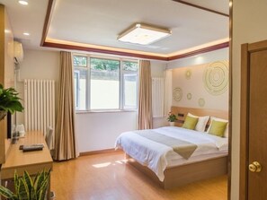 Quarto (King) | Wi-fi grátis, roupa de cama fornecida