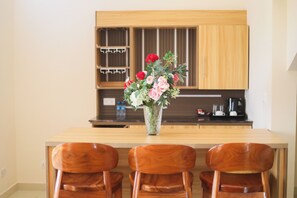Penthouse Exclusiva | Com mobília individualizada, secretária 