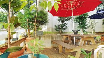 Área para churrascos e piqueniques