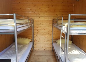 Cabine, várias camas, casa de banho partilhada | Wi-fi grátis